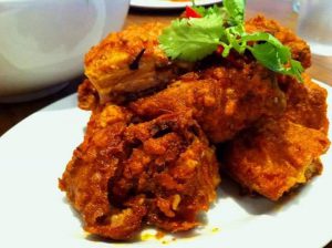 Ini Rupanya Rahsia Resipi Ayam Goreng Mamak Jadi Sedap, Rangup & Buat ...